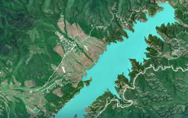 "Sərsəng"də suyun səthi rekord səviyyəyə çatdı - FOTO